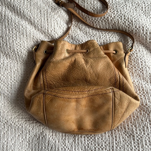 J. Crew | Bags | Classic Jcrew Leather Bucket Bag | Poshmark